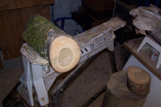 LOG CLOCK | Popular Woodworking